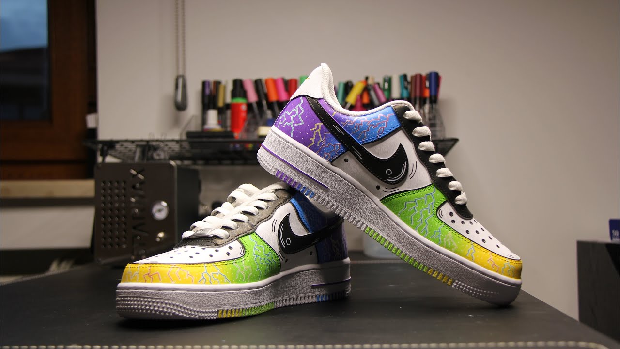 Custom NIKE AIR FORCE 1 👟🎨''LIGHTNING DESIGN'' - YouTube