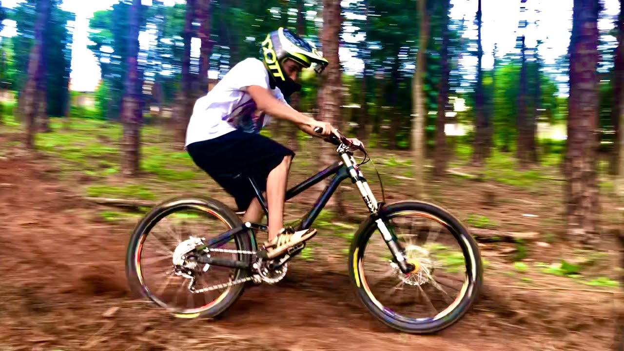 COMEÇAMOS A FAZER UMA NOVA PISTA DE BIKE! - BROKEN - YouTube