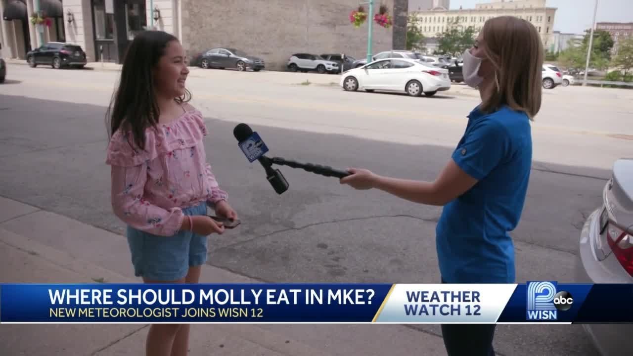 WISN 12's new meteorologist gets advice about Milwaukee food - YouTube