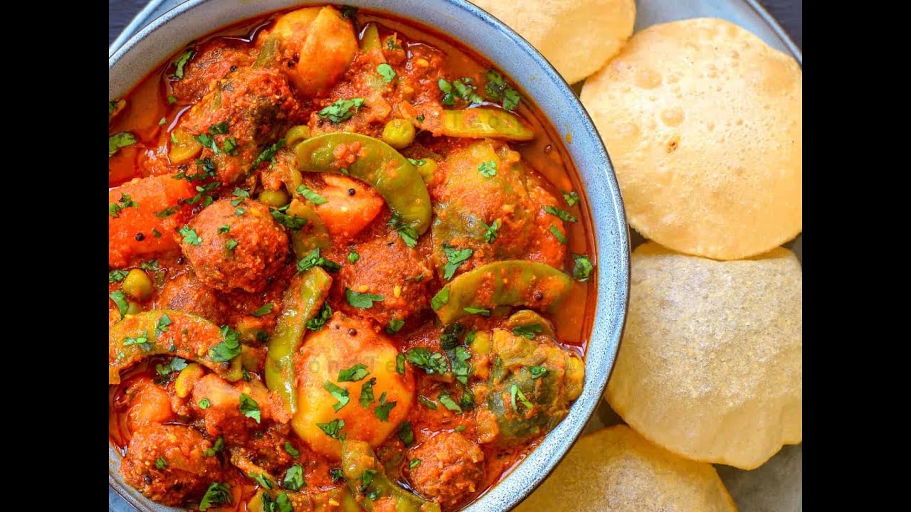Undhiyu easy recipe: A Gujarati Delicacy - YouTube