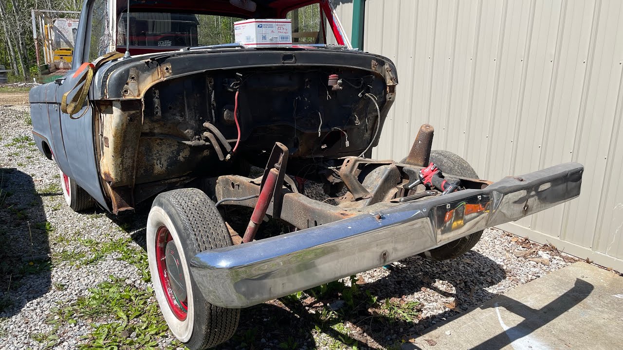 1964 F100 Crown Vic Swap Part 1. - YouTube