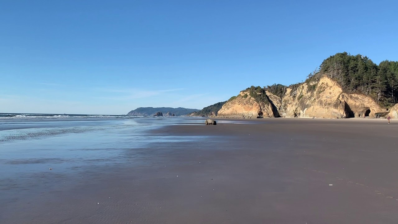 Hug Point Beach, Oregon - fall 2019 - YouTube