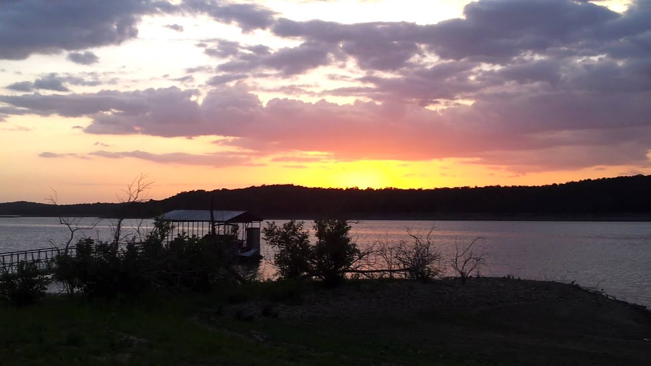 Sunset at Norfork Lake, Mountain Home, Arkansas - YouTube