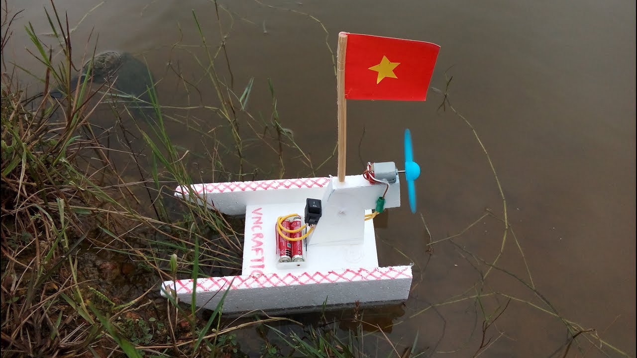 HOW TO MAKE A BOAT FROM FOAM - YouTube