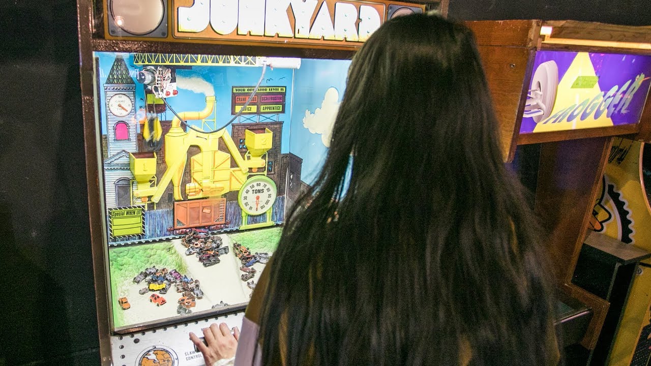 FreePlay is Toronto's barcade with super rare arcade games - YouTube