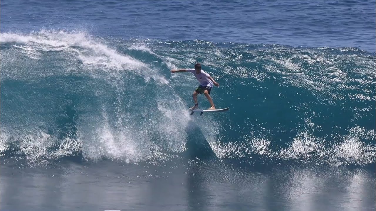 fly in the waves, uluwatu bali surf shoot - YouTube