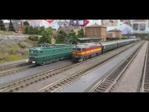 SNCF CC 7121 STARTRAIN, BB 346 HOBBY66, ČD 750 MTB en escala N - YouTube