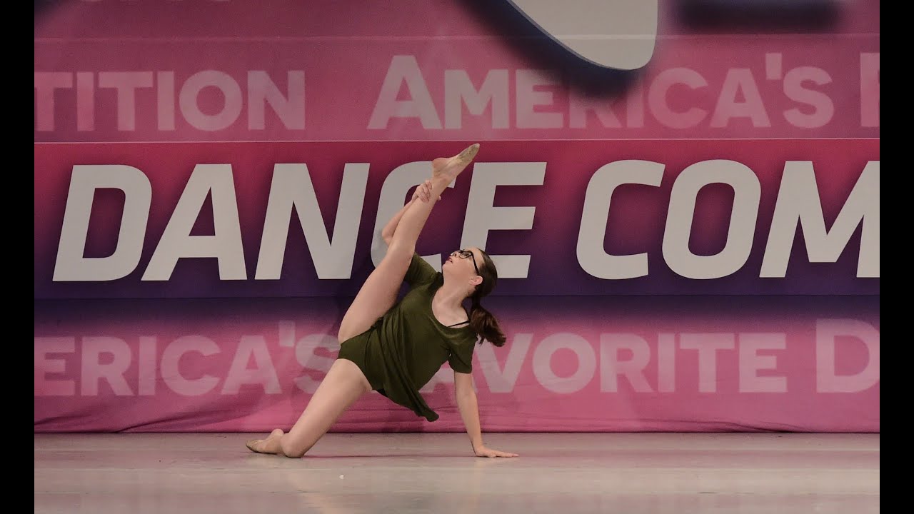 DON'T LET ME DOWN/Teen Contemporary Solo/AVANTI Dance Company - YouTube