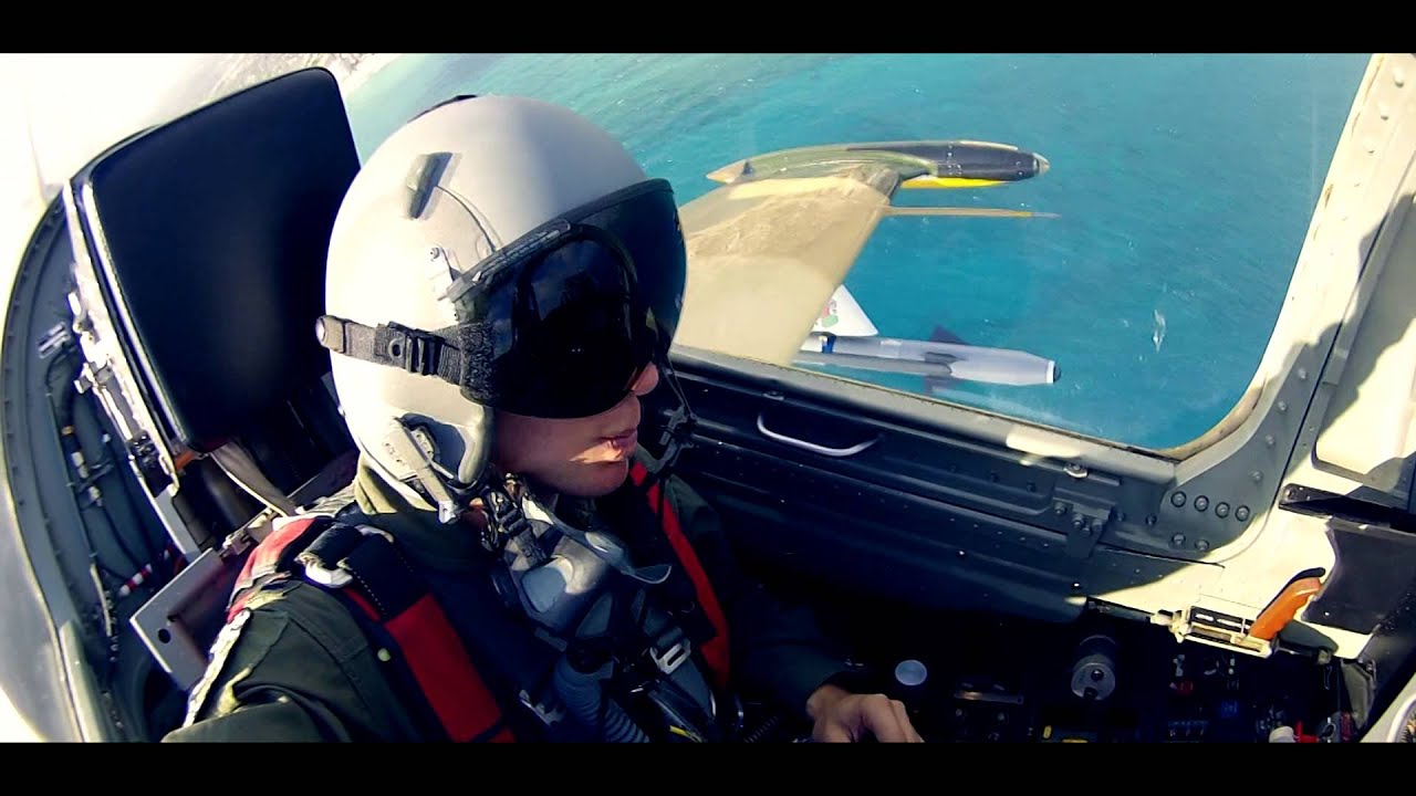 Awesome Fighter Pilot Video Carving Clouds - YouTube