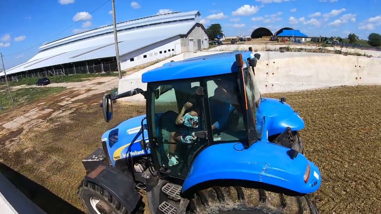 Look at These Girls on Tractors! - YouTube