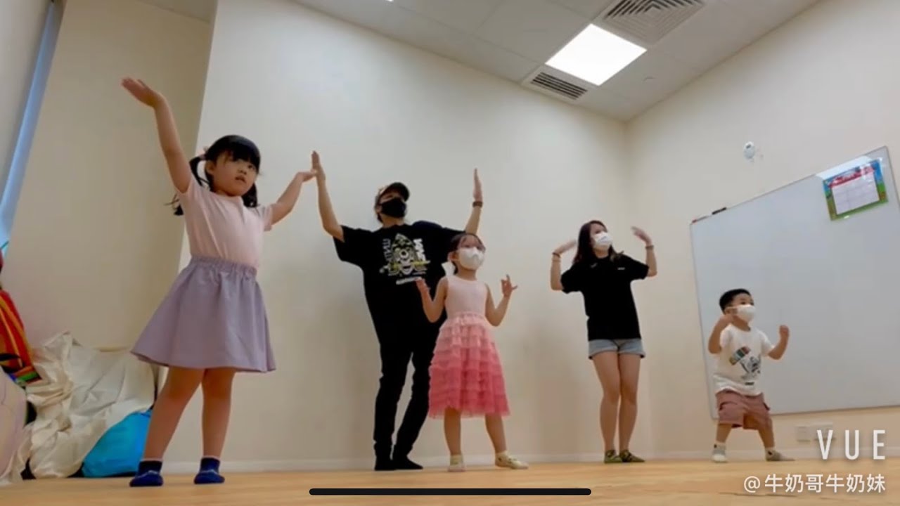 K-pop dance record from 4 to 5 years old - Hannah Chau - YouTube