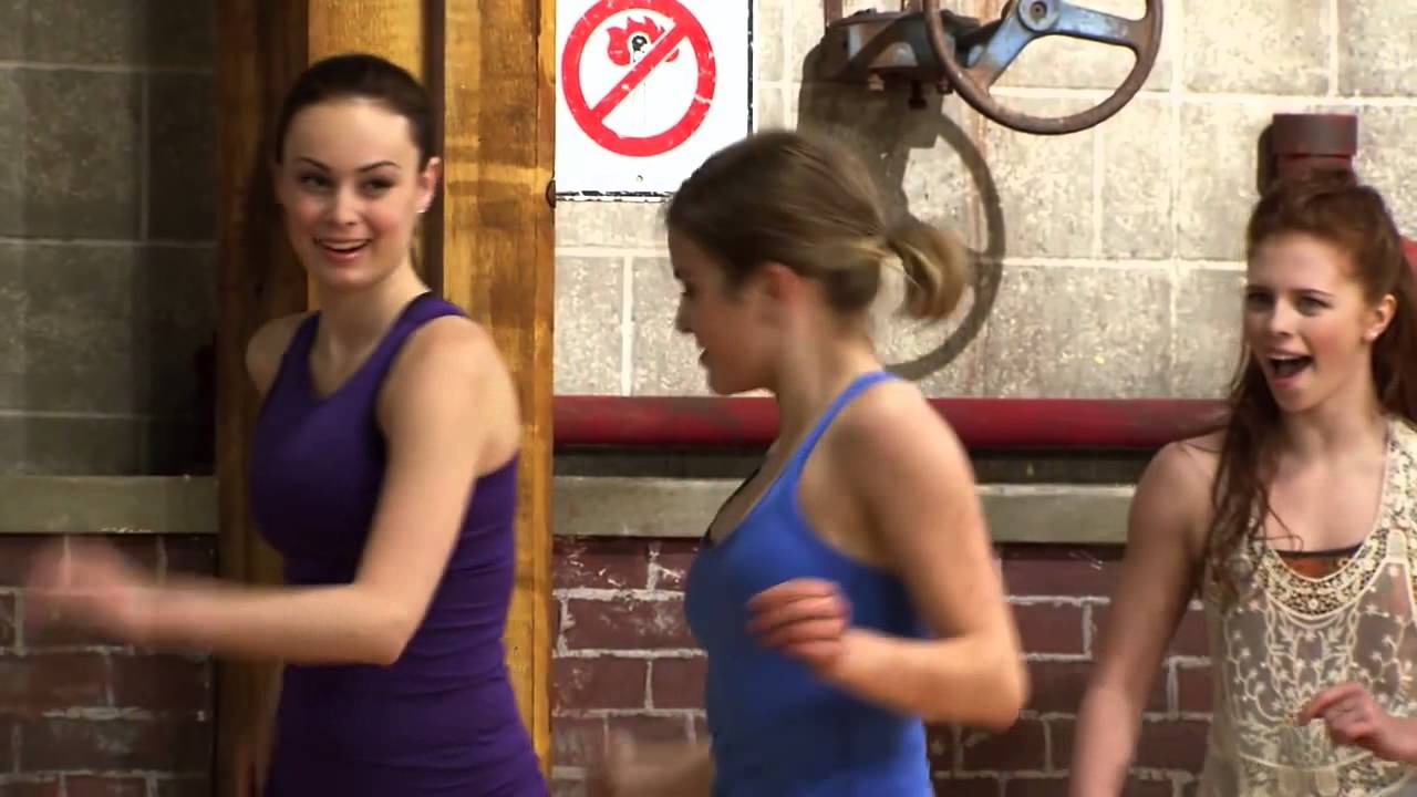 The Next Step Extended Coming Home Dance - YouTube