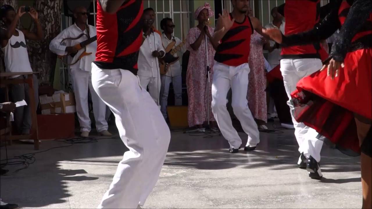 Chachacha by Conjunto Folklórico Nacional de Cuba in Sabado de la Rumba ...