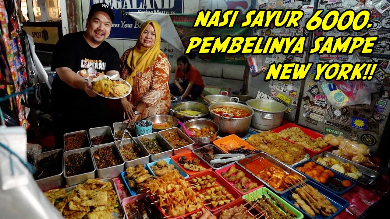 ⁠CUMA JUALAN DI MOTOR TAPI PELANGGANNYA SAMPE KE NEW YORK!! - YouTube