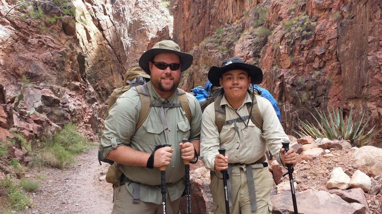 Grand Canyon Rim to Rim Hike Gear Loadout - YouTube