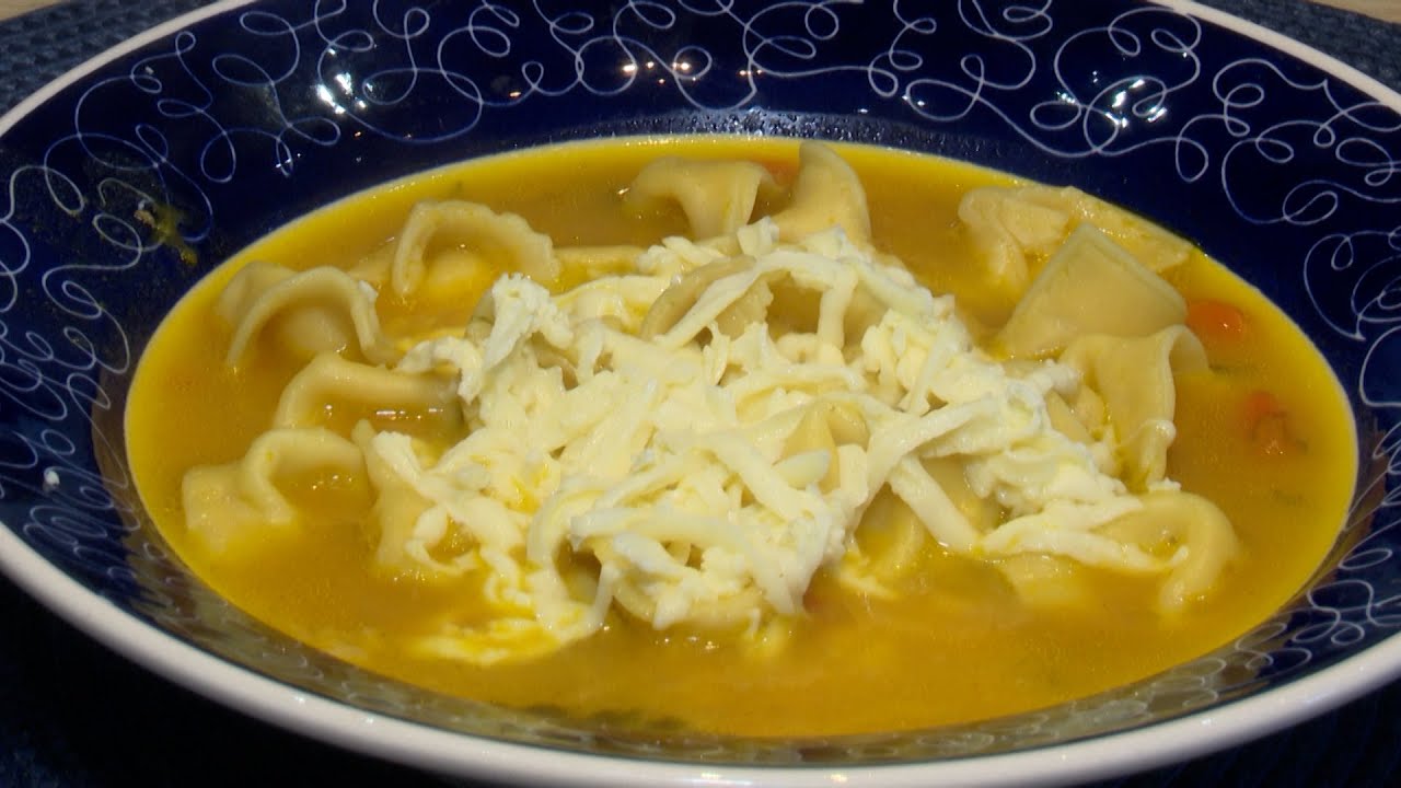Aprenda uma receita deliciosa de sopa de Agnoline