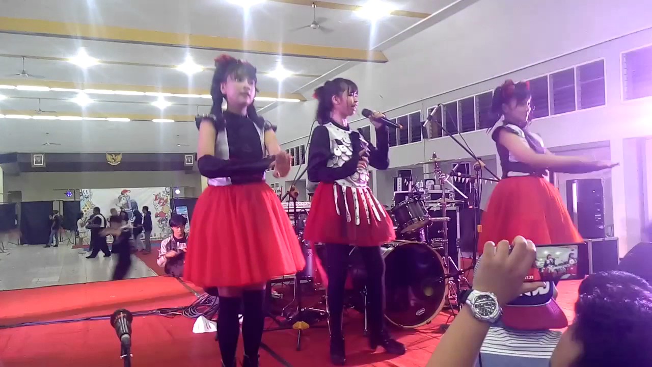 Baby Metal Malang in the Balai Merdeka - YouTube