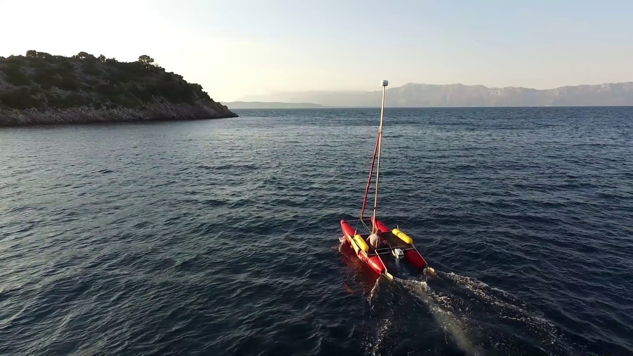 Camp-Divna - YouTube