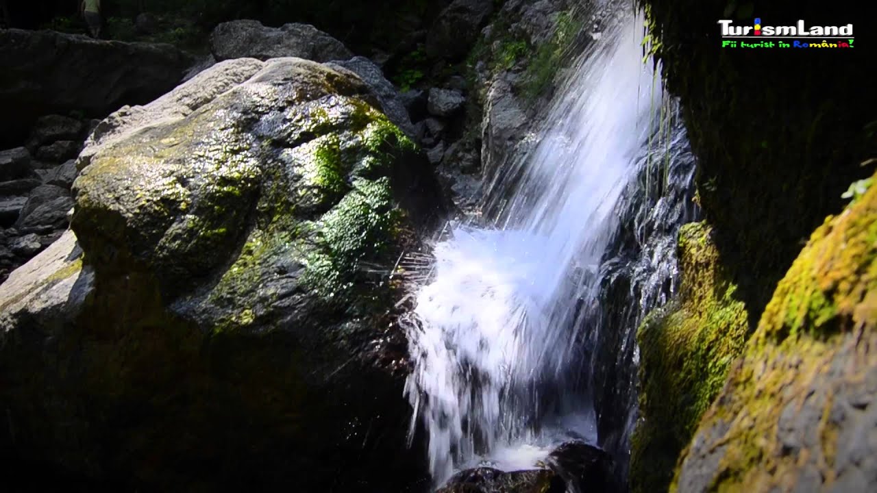Cascada Lotrisor - Lotrisor Waterfall - YouTube