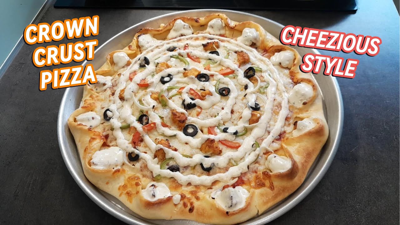 Crown Crust Pizza 🍕 by delishessen | Super Cheezious Pizza - YouTube