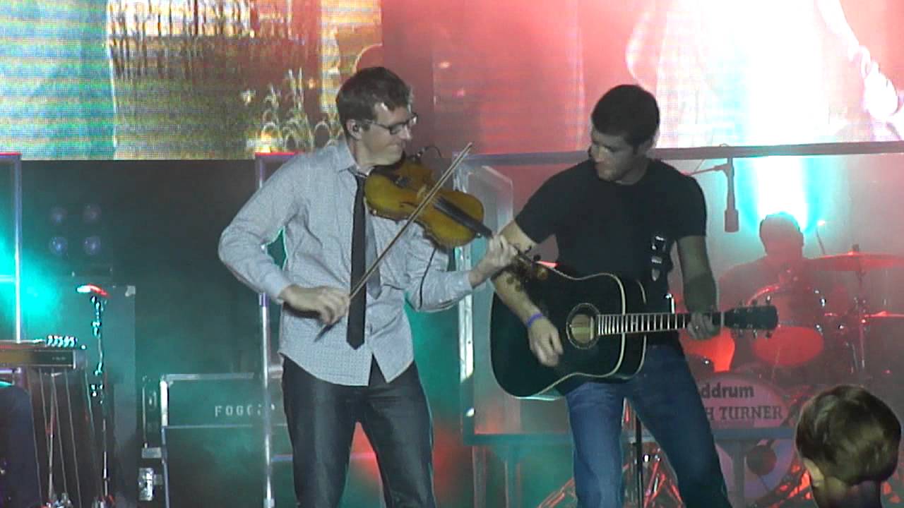 Josh Turner and band ( The Tonkin' Honkies ) - YouTube