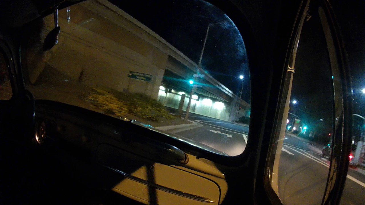 61 vw bug short freeway drive at night 70 mph - YouTube