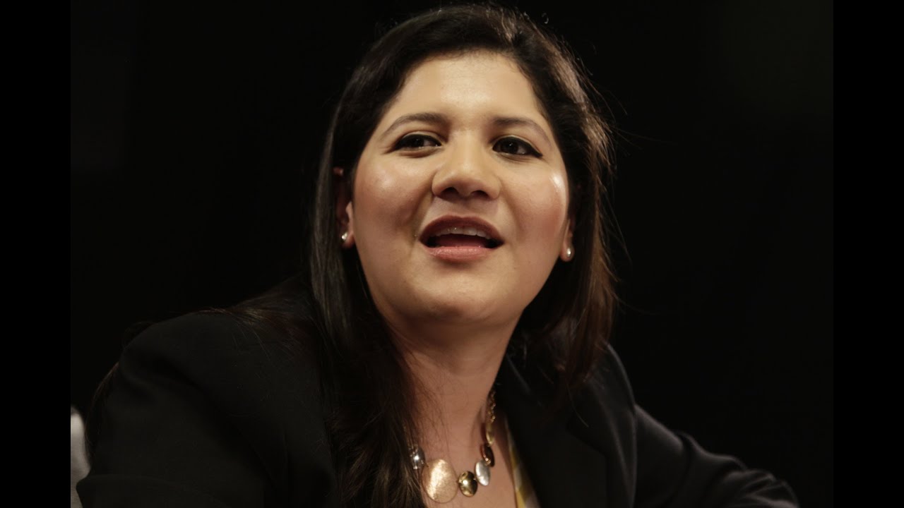 Entrevista en FORO 1, de TVX, a María Elena Rivera, de FUNDAUNGO - YouTube