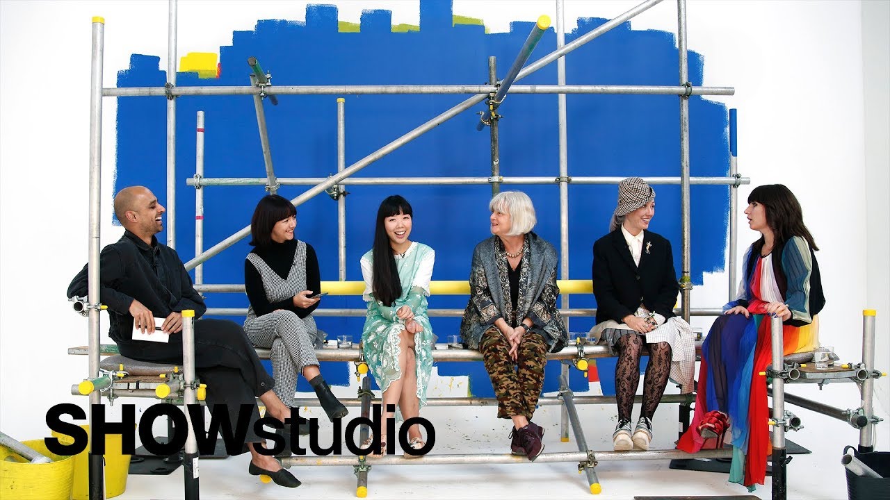 Paris Womenswear - Spring / Summer 2018 Round-up Panel Discussion - YouTube