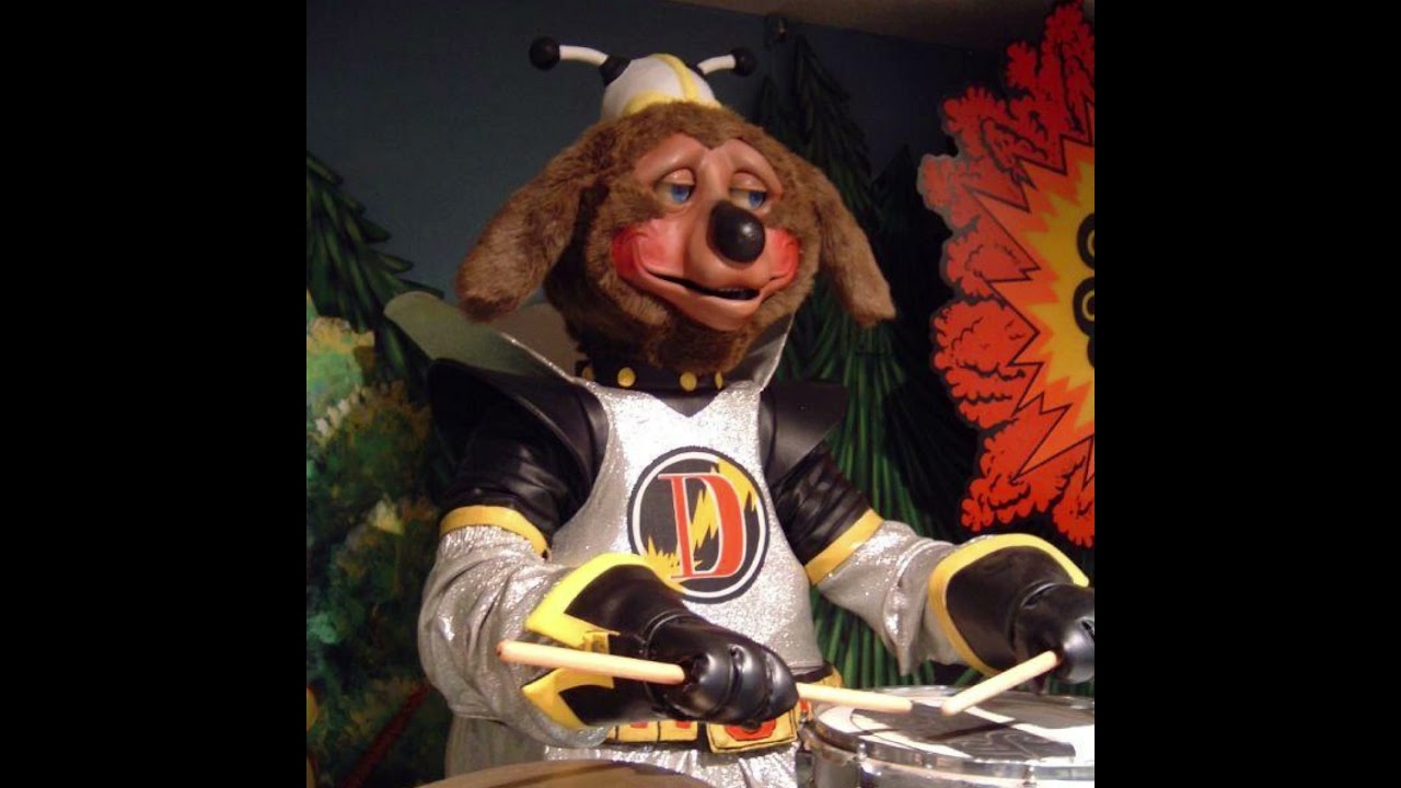 The Rock-afire Explosion - Beatles White Album (September 1983) - YouTube