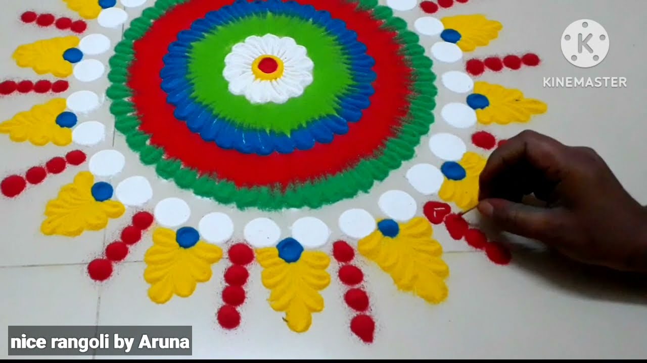 simple and beautiful rangoli🌺 colourful flower rangoli🌺 nice rangoli ...