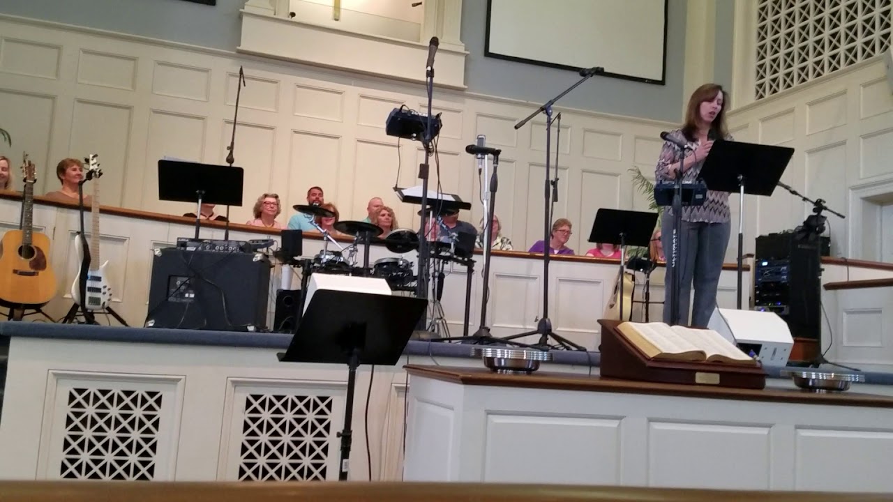 5 Fifth Sunday Singing at First Baptist Church - YouTube