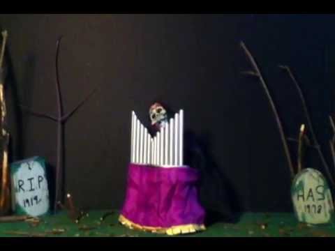 Rare Animated Organ Playing Skeleton (Easter Unlimited 1996) - YouTube