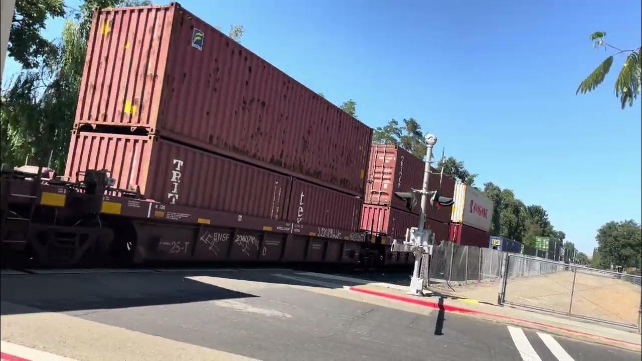 Up 7832 IOANP going through Pleasanton - YouTube