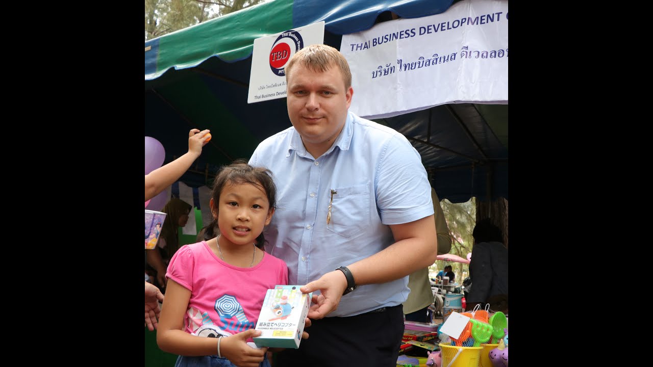Igor Protasov with Children on Thai National of Children Day 2020 - YouTube