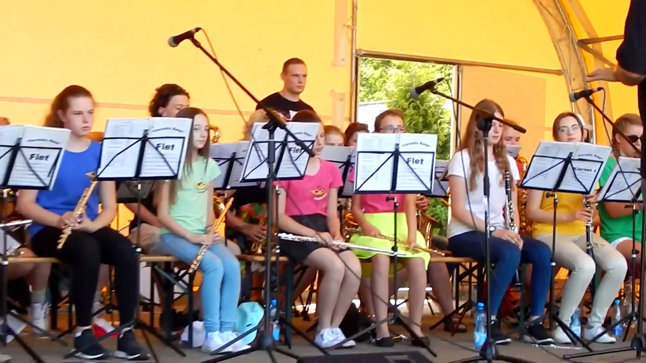 Orkiestra " Fermata Band " na III Marszu dla Życia i Rodziny 28 maja ...