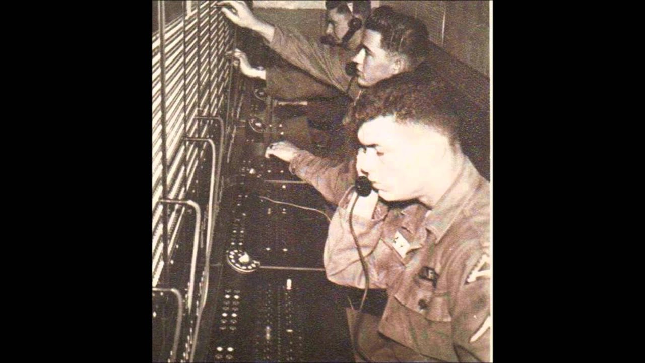 Wayne Jones Hits - YouTube