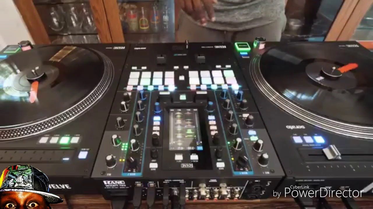 RANE 72 review with DJ OB1 KANOBE - YouTube