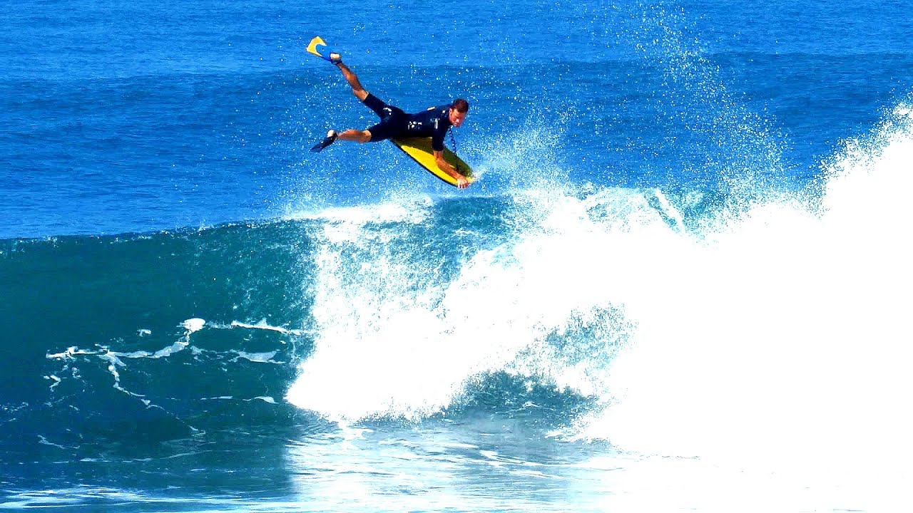 8 minutes of Ryan Hardy doing whatever the heck he wants | RAW ...