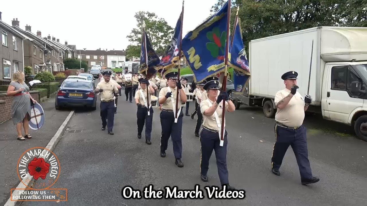Braniel Loyal before their own parade 2023 - YouTube