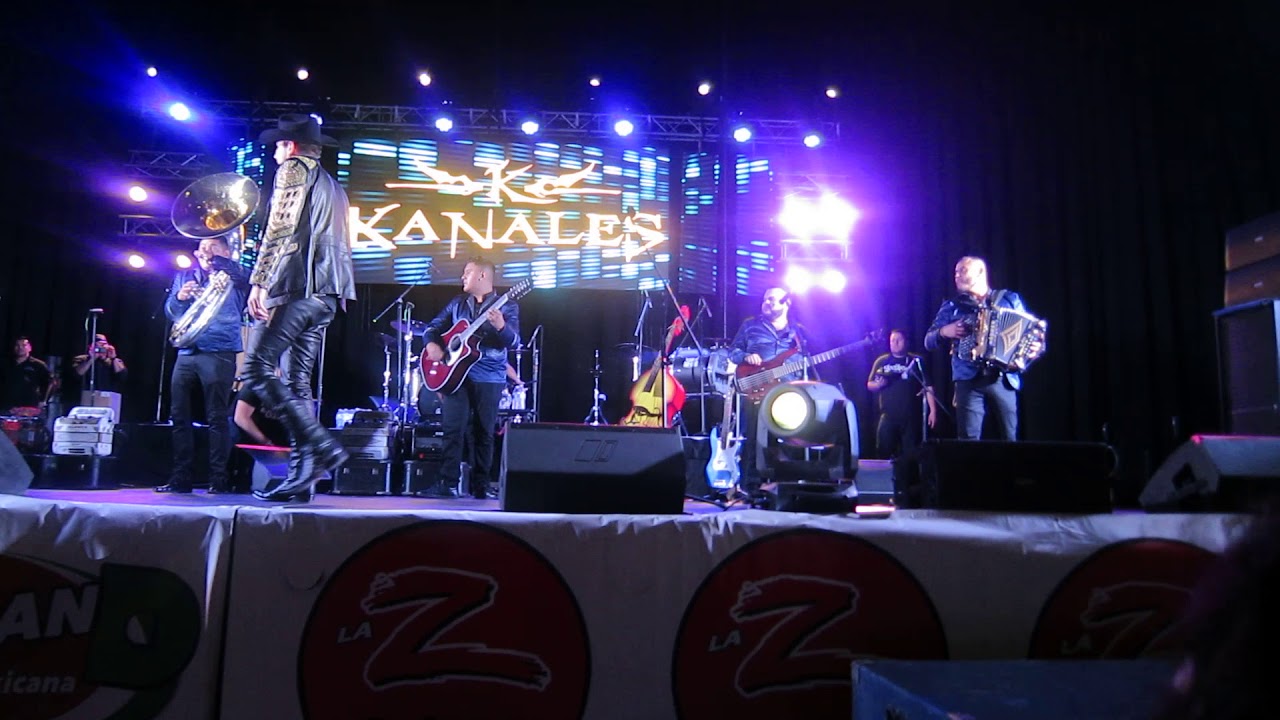 El Compa Kanales en El ShoWare Center de Kent Wa.Tours 2018 Las casitas ...