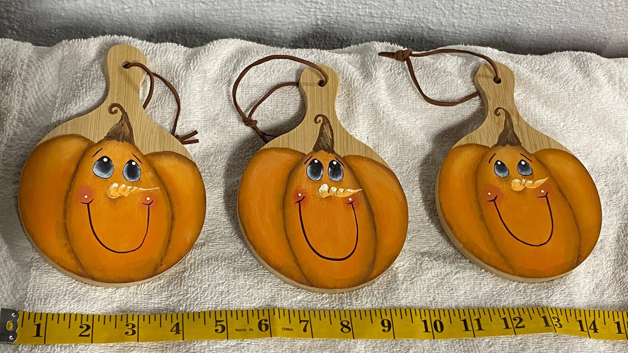 Float shading pumpkins by Sherri Sherman - YouTube