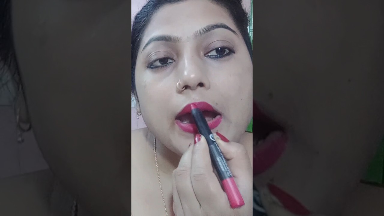 red lipstick #youtubeshorts - YouTube