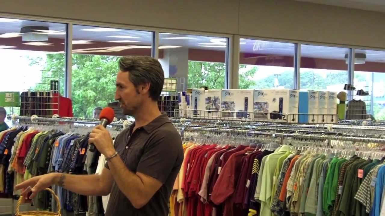 Mike Wolfe at the grand opening of a Goodwill store - YouTube