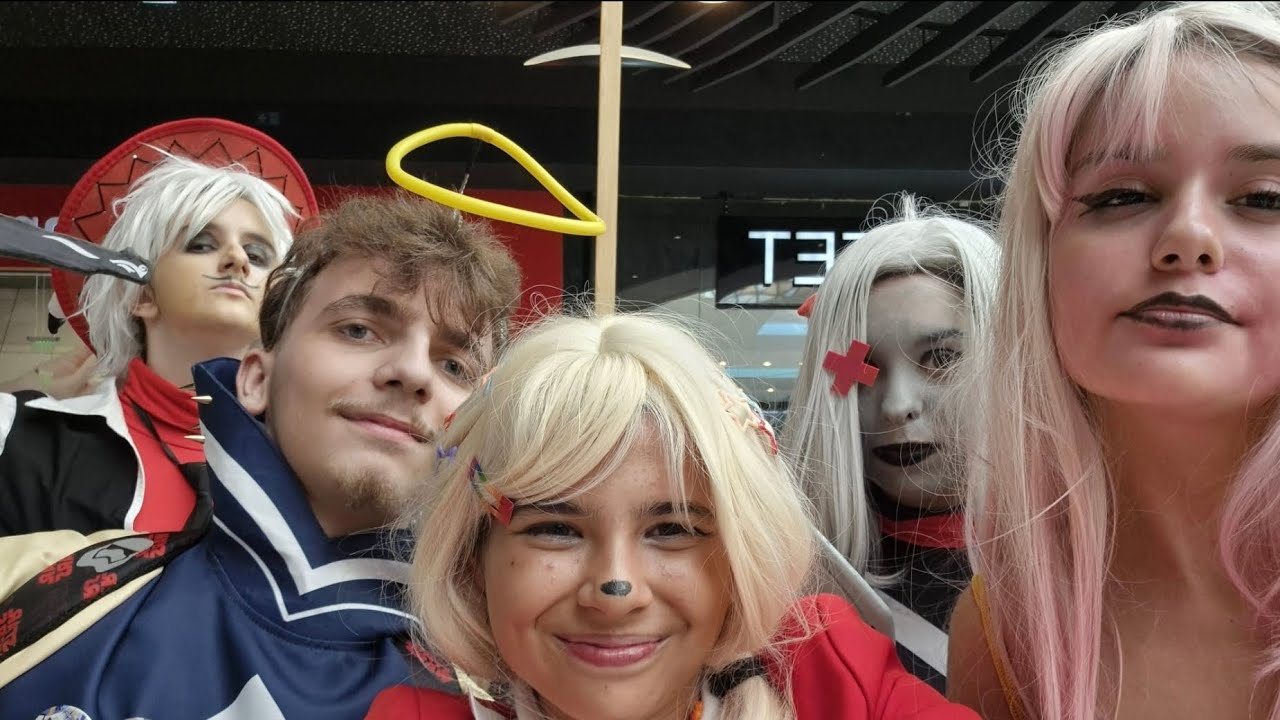 Vlog la Comic con September Day 2 - YouTube