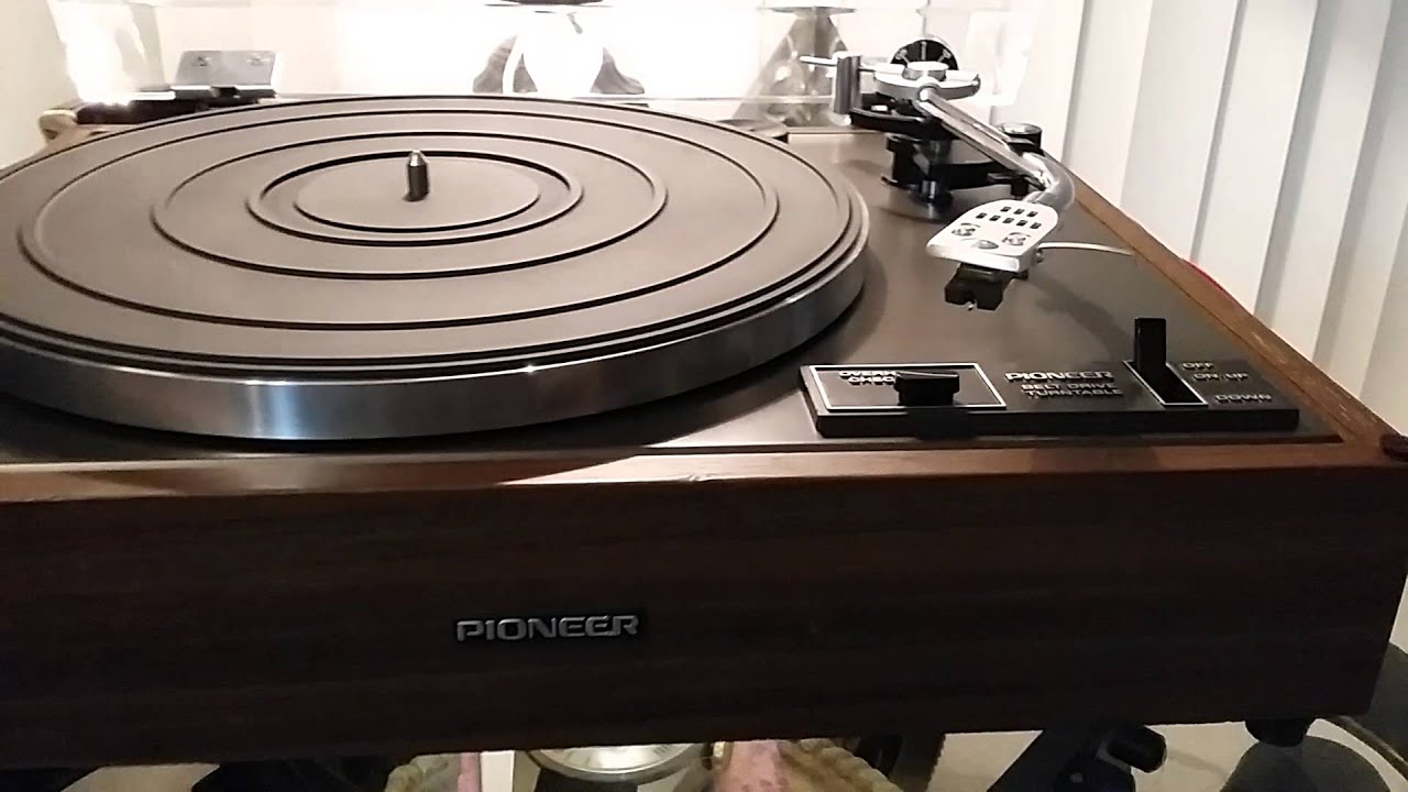 Pioneer pl-12D II turntable - YouTube