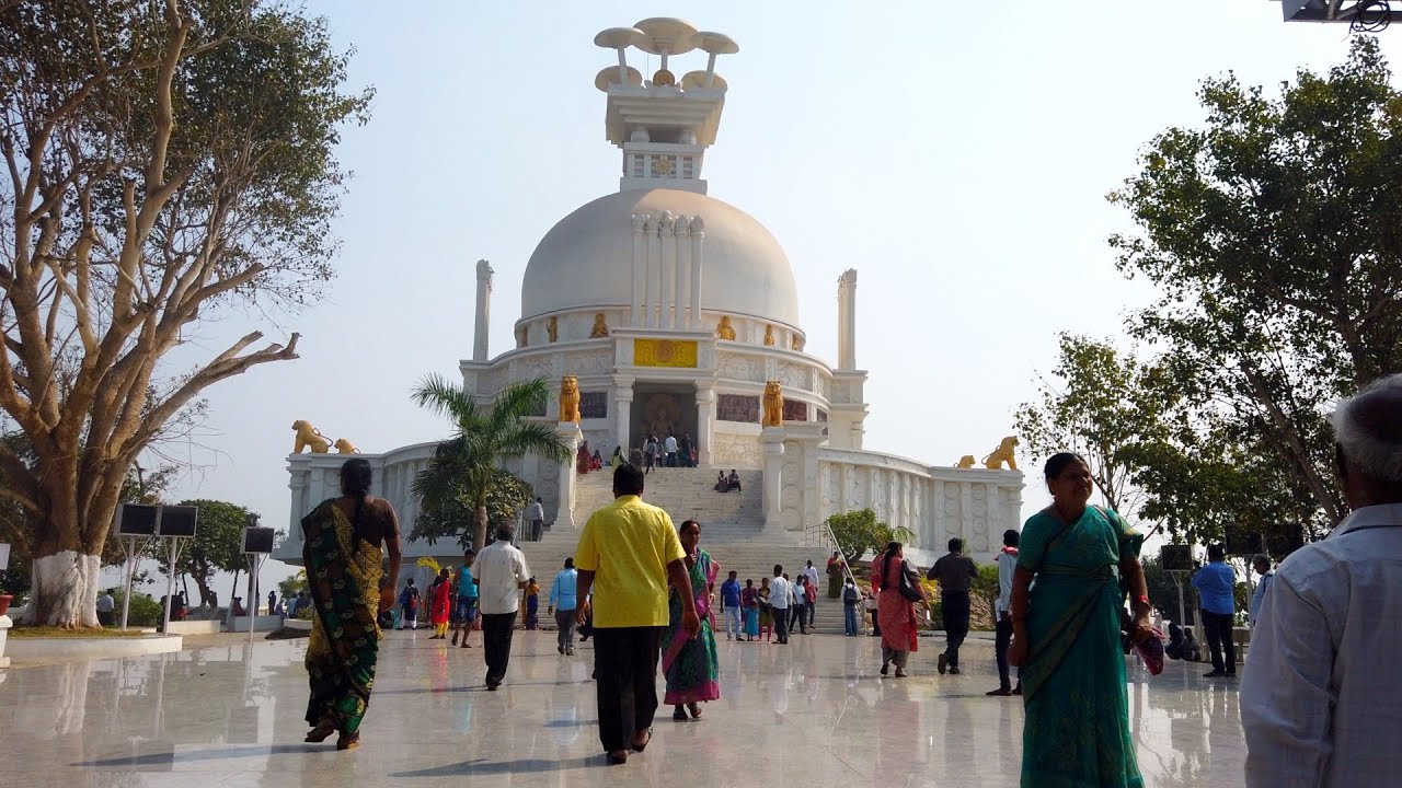 Dhauli Shanti Stupa in Bhubaneswar, Odisha: Peace Pagod Dhauligiri ...
