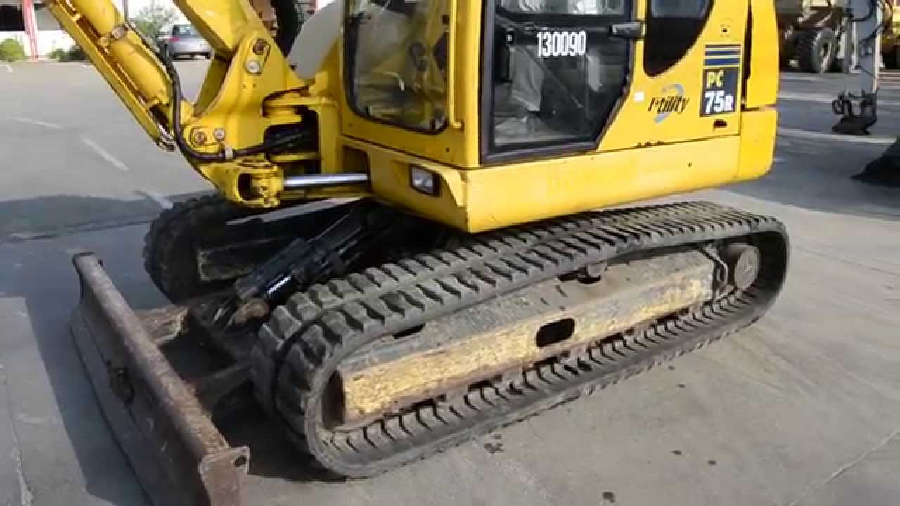 Komatsu PC75 - YouTube