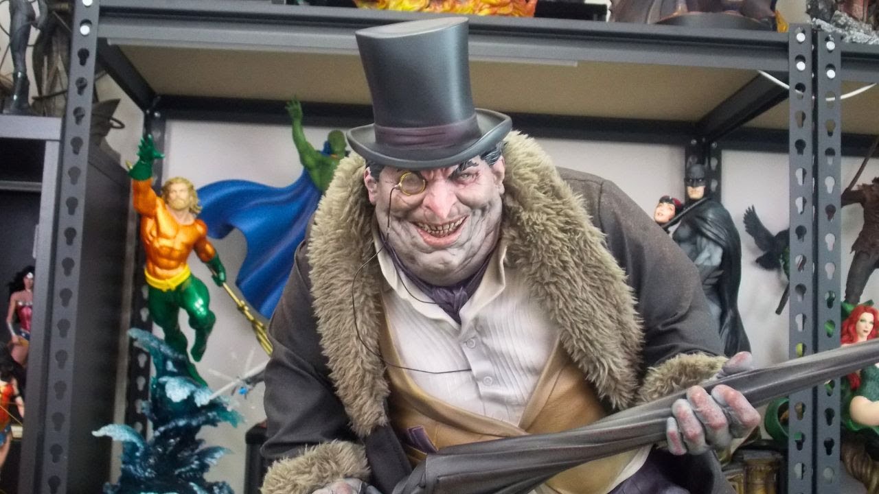 Penguin Premium Format by Sideshow Collectibles | Unboxing & Review ...