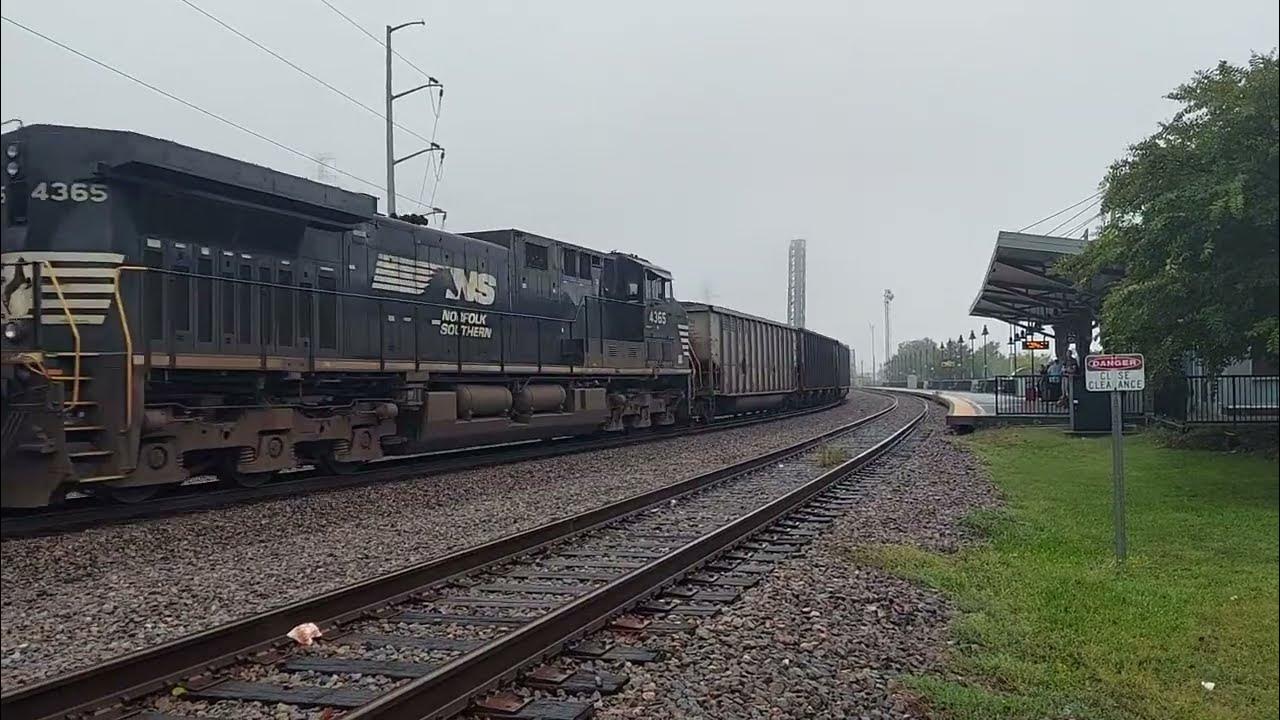 Eastbound NS Loaded Coal Train heads into Lamberts Point Coal Terminals in Norfolk, Va. - YouTube