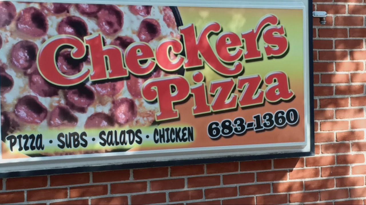 The new Checkers Pizza. - YouTube